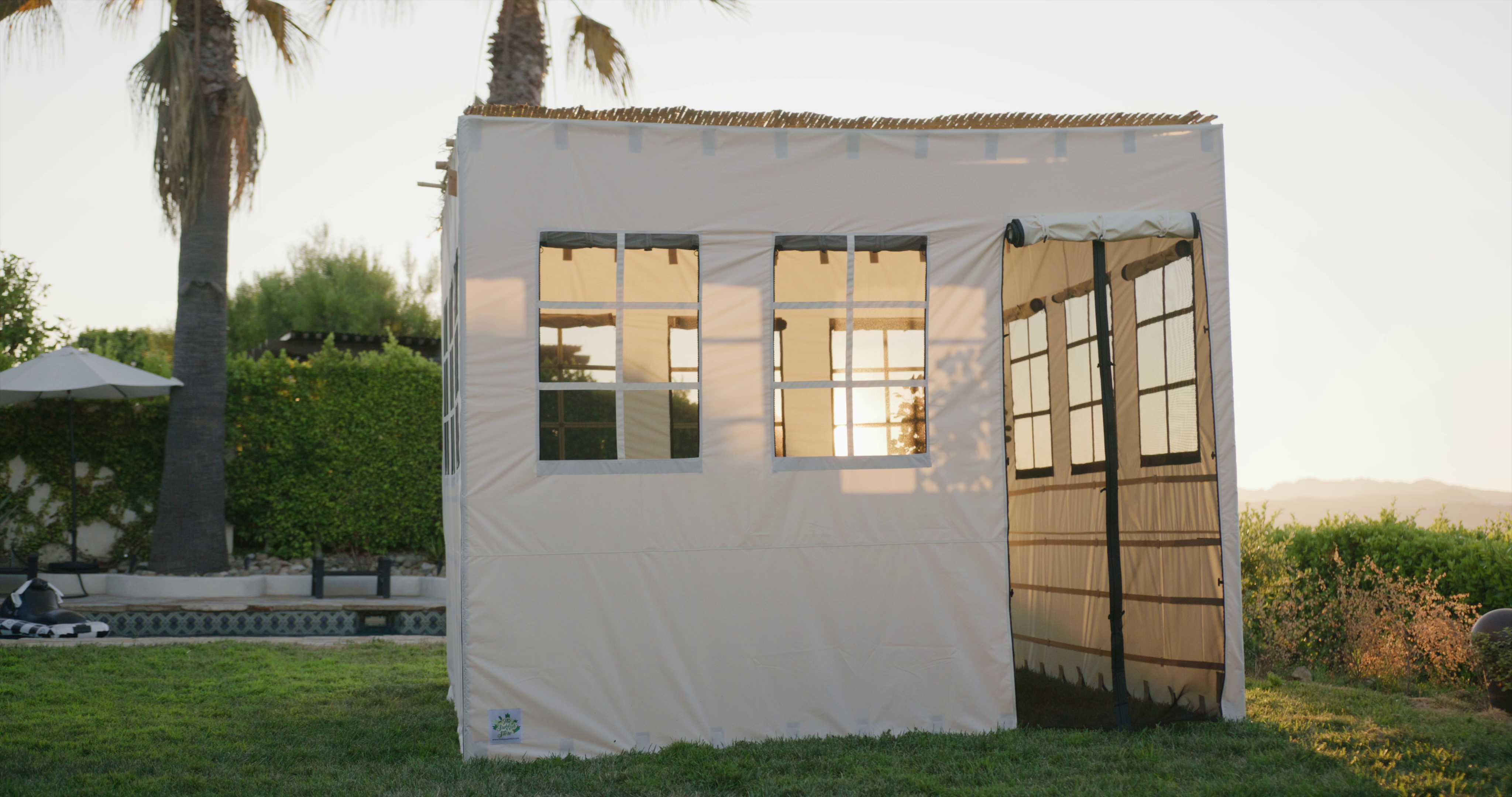 The Basics of Sukkah Building: When, Where, and How – The Sukkah Store